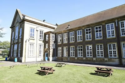 OFSTED Praises Improvements At Chiswick School